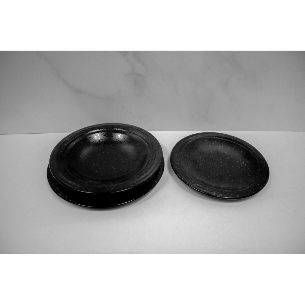 Plato Hondo 26cm Cinder Black Ariane